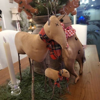 Primitive Reindeer Decor - Etsy