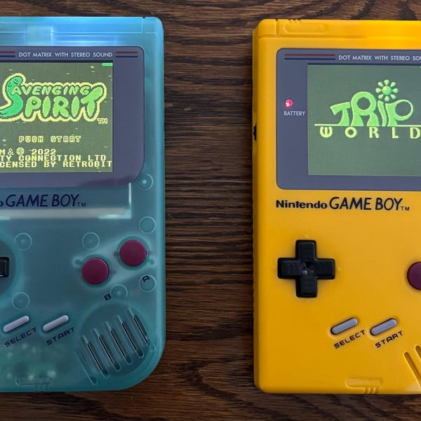 Custom Game Boy DMG: Backlit Laminated IPS, OSD, Rechargeable Battery ...