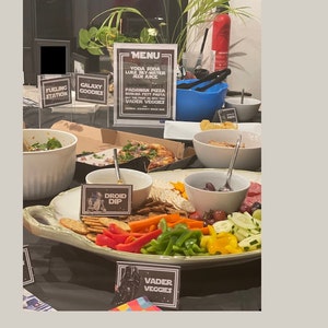 EDITABLE PRINTABLE Star Wars White Birthday Party Food Card Tents, Menu ...