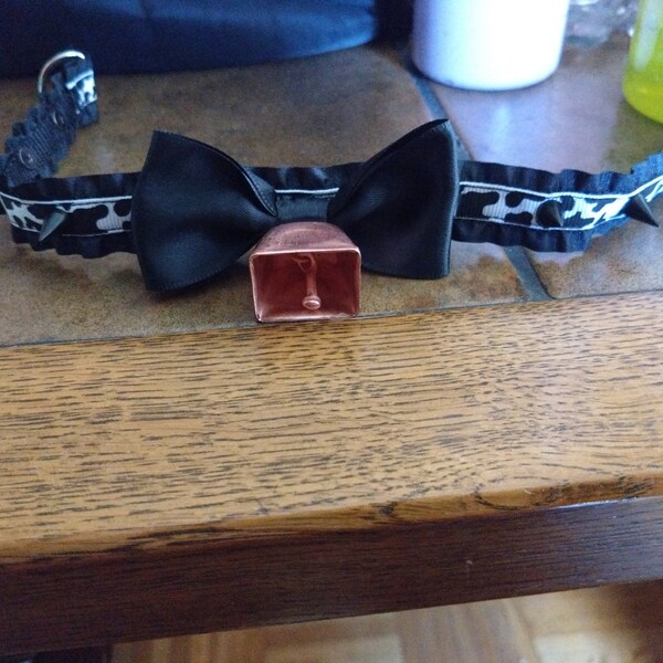 The Original Moo Cosplay/ushi/kemonomimi/petplay/hucow/lolita Collar - Etsy