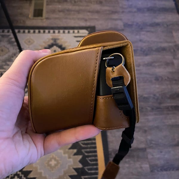 Canon EOS M50 II, EOS M50 (15-45mm) Leather Camera Case & Strap - Black ...