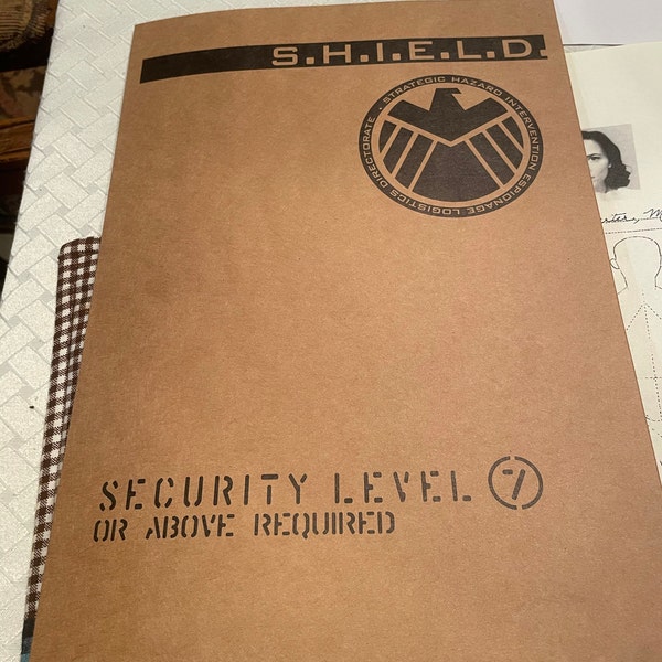 Captain America file Steven Rogers S.H.I.E.L.D. Secret File Paper Props ...