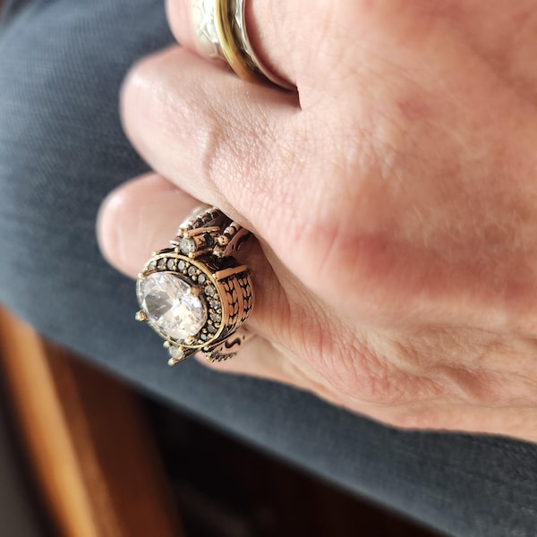Extraordinary Ring, Reversible Ring, Two in a One Ring, Round Cut ...