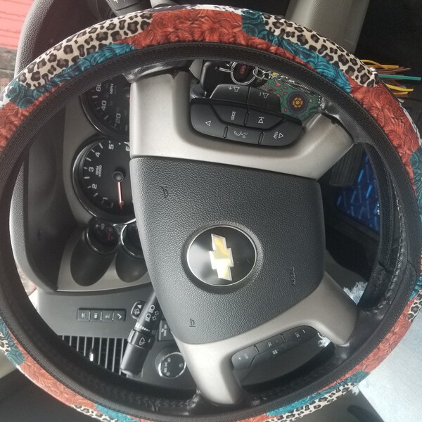 Tooled Leather, Cowhide & Leopard Brushstroke Pattern Steering Wheel ...