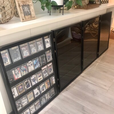 35 Graded Sport Cards / Collectible Trading Card Display Case Wall ...