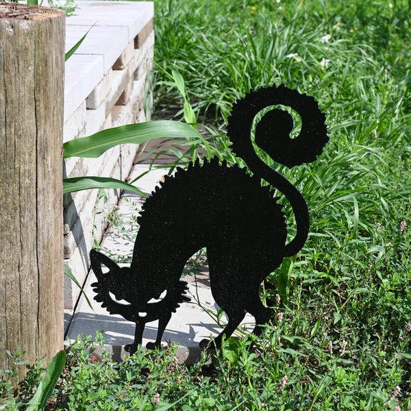 Rustic Metal Standing Rabbit Yard Art With Stake Steel Bunnies Metal ...