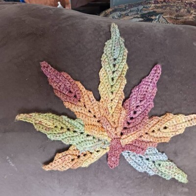 Marijuana Leaf-crochet Pattern by JLH Creations by Jen-digital PDF - Etsy