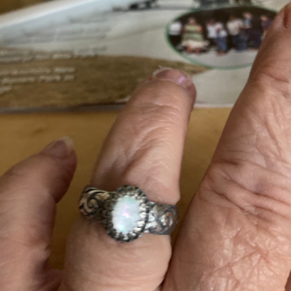 Mother of Pearl Ring MOP Ring Solitaire Ring Pattern Wire Flower ...