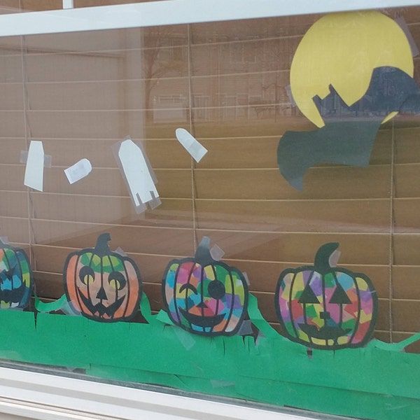 Pumpkins Suncatcher Kit, Halloween Crafts for Kids, Fall Class Party ...