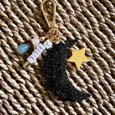 Personalized Celestial Keychain, Glitter Zodiac Keychain, Custom Name ...