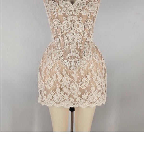 SOPHIA | Pre-order Custom Duchess Silk Beaded Chantilly Lace Basque ...