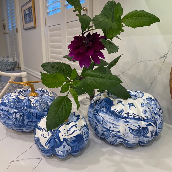 Chinoiserie Paper Mache Pumpkin in Four Sizes - Etsy