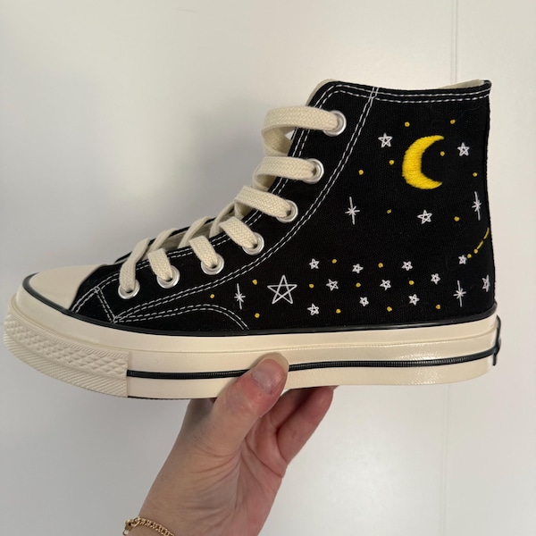 Custom Converse, Spiderwebs Embroidered Converse High Tops, Animal ...