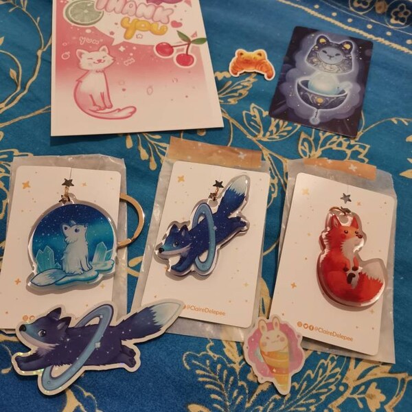 Red Fox Kawaii Keychain : a Cute Fox Acrylic Charm - Cute Keychain ...