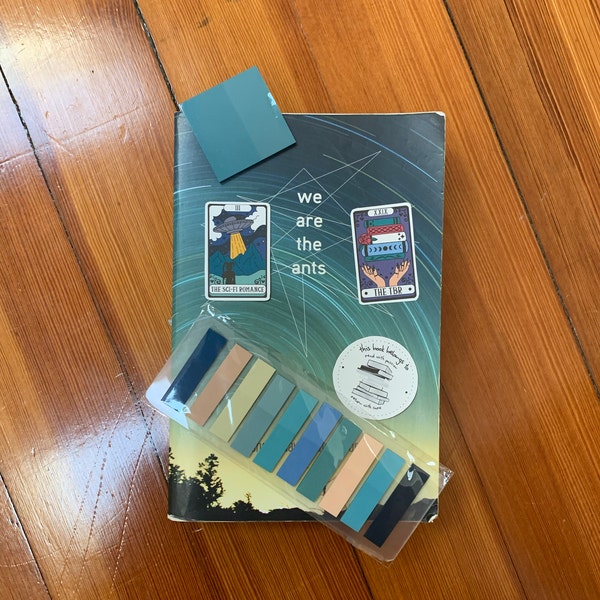 Custom Curated Aesthetic Book Cover Matching Color Coded Annotating Tabs Etsy