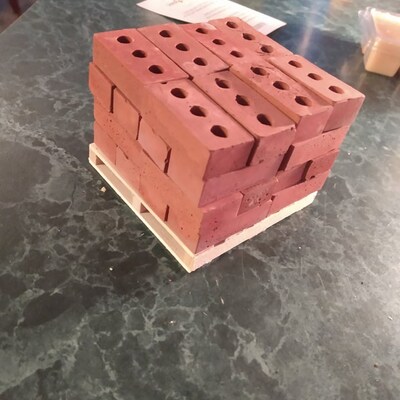 Mini Red Bricks, 1:6 Scale, Blocks and Pallet Perfect for Diorama ...