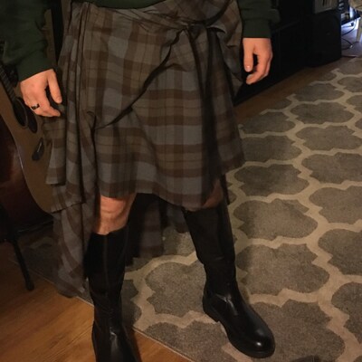 Official OUTLANDER Tartan Kilt OUTLANDER Great Kilt Made in the USA From Polyester and Viscose ...