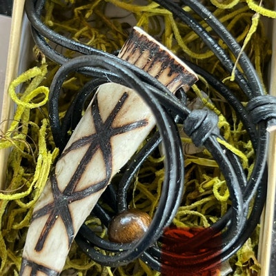 Protection Bindrune Antler Pendant Viking Rune - Etsy