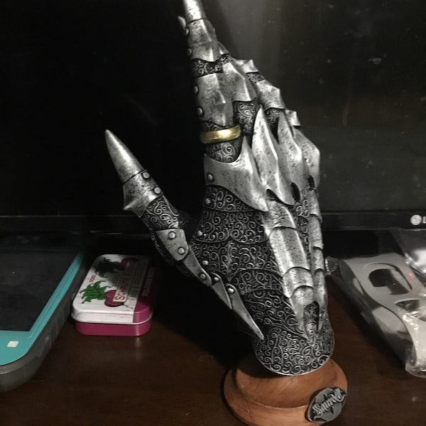 Sauron Gauntlet, Large Hand of Sauron Statue - Etsy