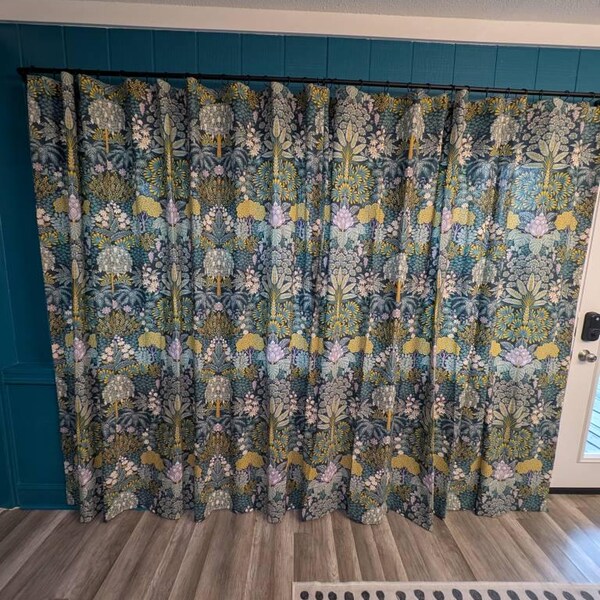 Elegant Damask Patterned Linen Curtains Ornate Baroque Floral Design ...