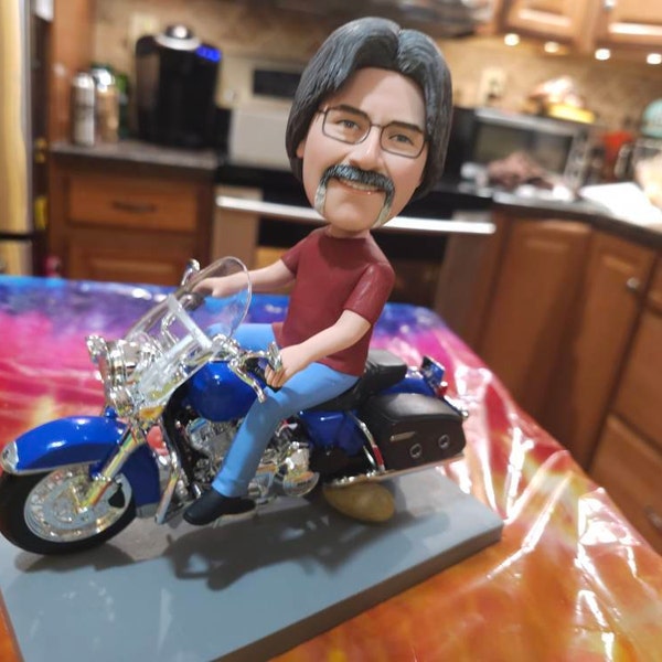 Custom Bobblehead on Motorcycle, Custom Racing Motorcycle Bobblehead ...