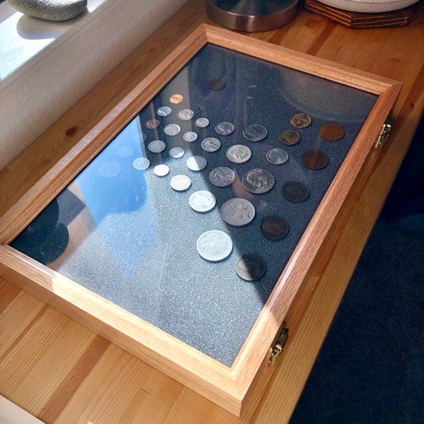 Two Timbers Extra Large Display Case With Oak Finish 2"x18"x24" Outside ...