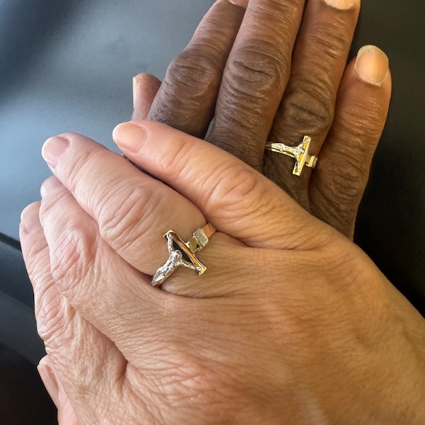 14K Two-tone Gold Crucifix Cross Ring – Religious Faith Jewelry for Men ...