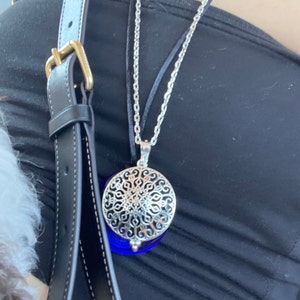 Gothic Perfume Locket 5 Felt Pads Included Scent Locket Diffuser Unique ...