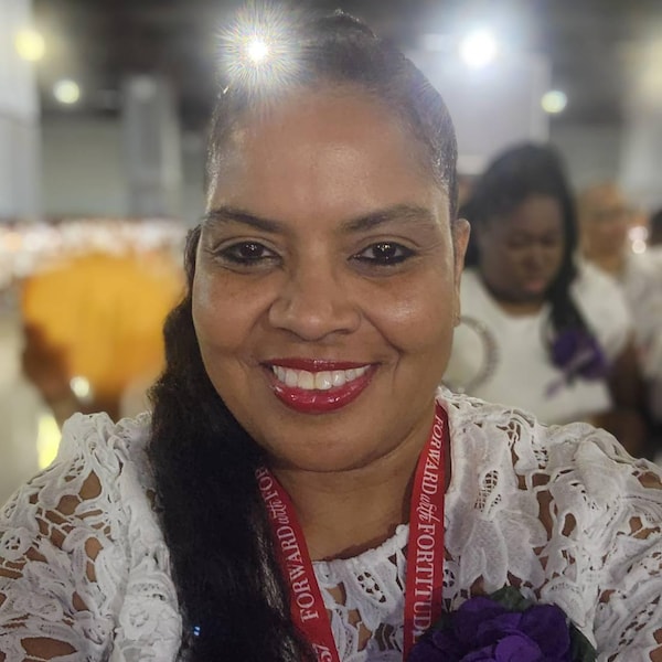 African Violet Pin//african Violet Corsage// DST African Violet Flower ...