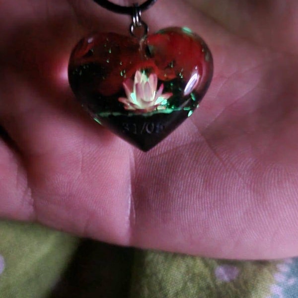 3.1 USB Flash Drive Anniversary Gift Glow in the Dark Engraved USB ...