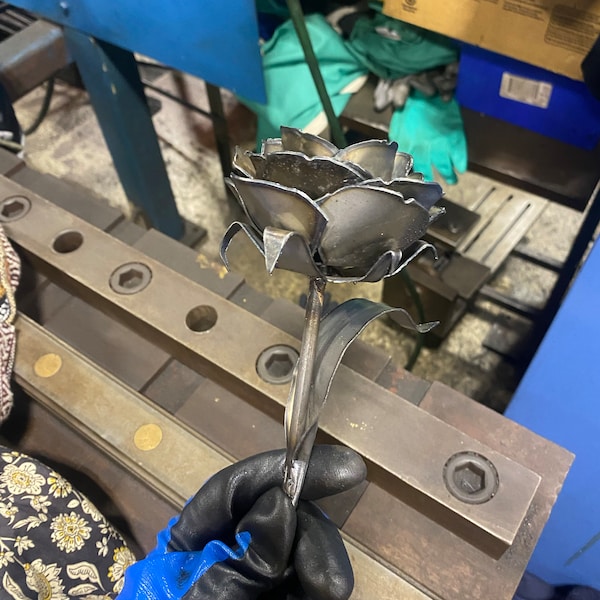 DIY Metal Flower / Rose Weld Together. Weld Kit, Project Based Learning ...