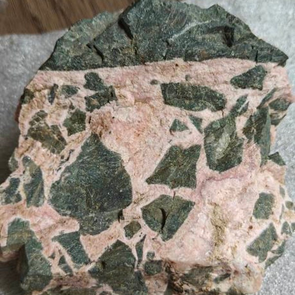 Dolomite Rock Core From Slovakia – Fluorescent - Miniature - Etsy