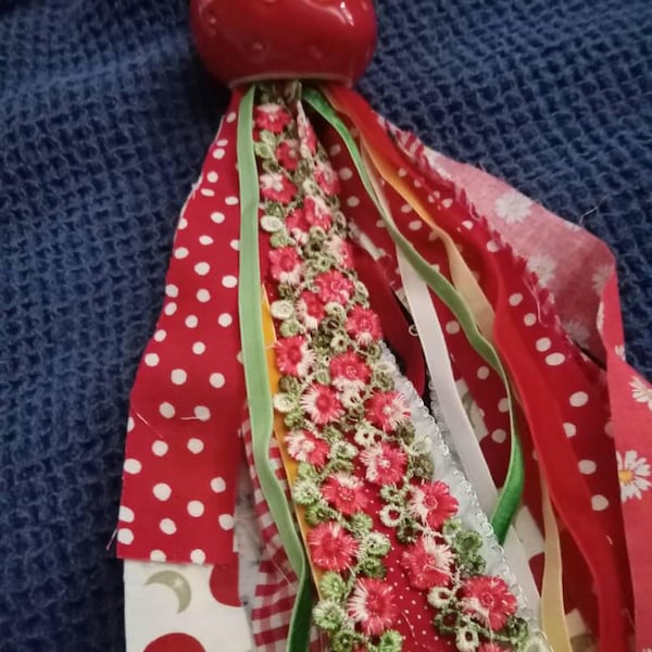 Salt Shaker Tassels - Etsy