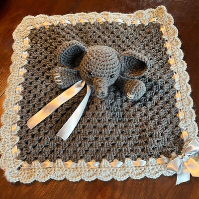 Kittens and Crochet Elephant Baby Security Blanket Pattern - Etsy