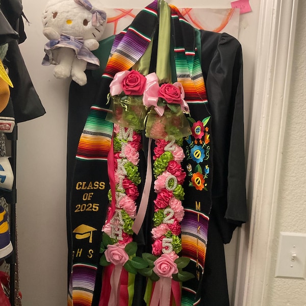 Orchids and Plumerias Graduation Lei With Sachet Bags - Etsy