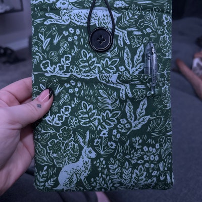 Rifle Paper Co Book Sleeve, Padded Book Sleeve, Wildwood Rabbit Green ...