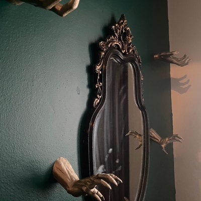 3D Scary Devil Hands, Creepy Reaching Hand Wall Decor, Party Piece ...