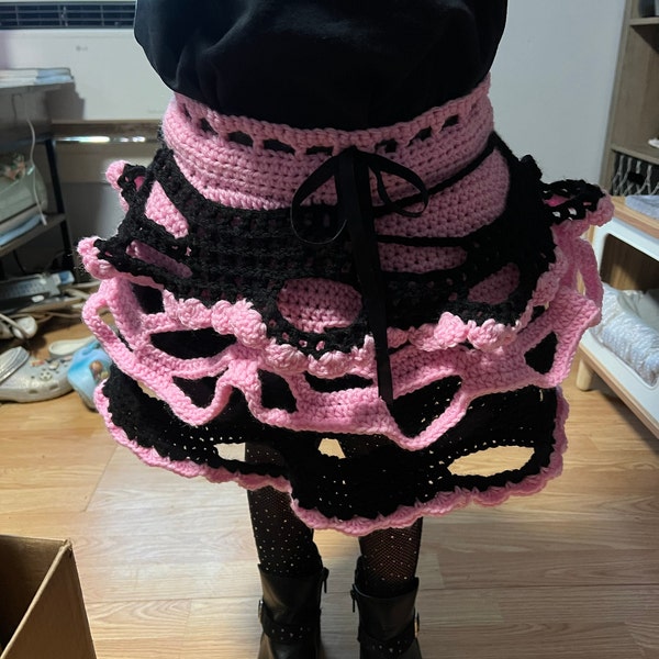 Goth Deco CYBERPUNK Mesh Mini SKIRT: Free Size Steampunk Crochet Pattern Photo Tutorial Step-by ...