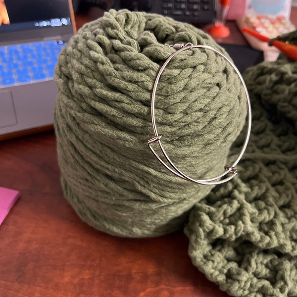 Wrist Thread Ball Holder, Hold Your Thread Handy for Tatting and ...