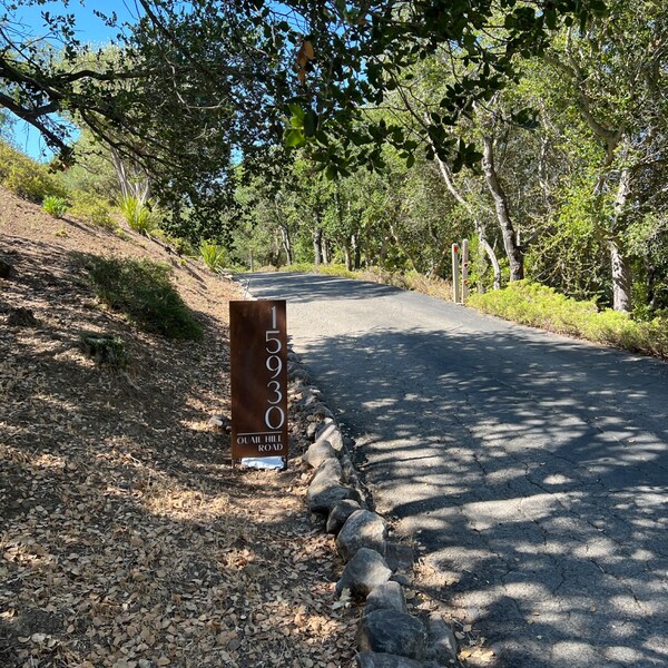 Sunset Valley Vertical Address Yard Sign - Modern Steel Number Plaque ...