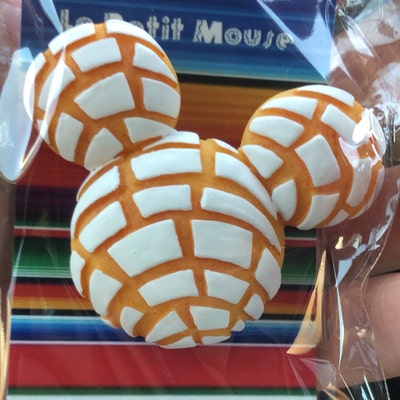 Mickey Inspired Concha by Le Petit Mouse - Etsy