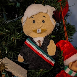 Pejeluche Keychain AMLO Andres Manuel Lopez Obrador 4.5 El Peje Stuffed ...