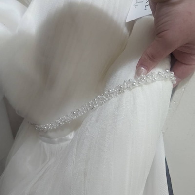 Slim Wedding Garter With Crystals, Elegant Lace Garter for Bride ...