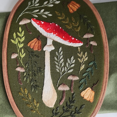 Embroidery Pattern: Fall Mushroom Ghost - Etsy