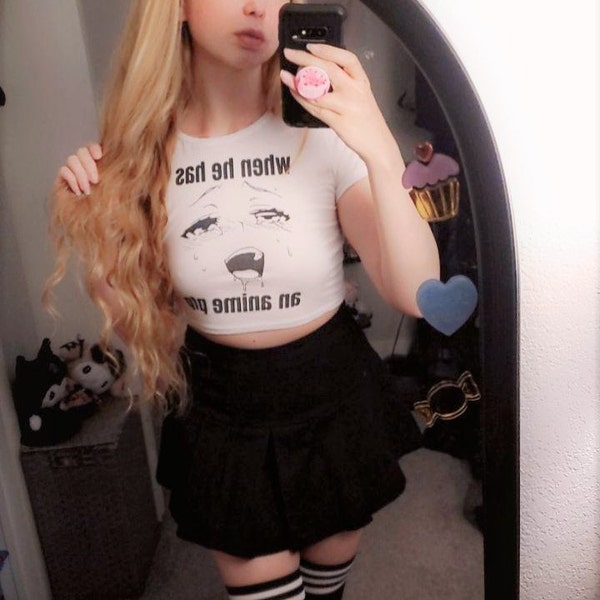 Anime Pfp Shirt / Funny Women’s Anime Girl Crop Top / Weeb / Ahegao ...