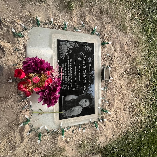 Personalized 8"x12"x1" Granite Memorial Headstone, Memorial Marker ...