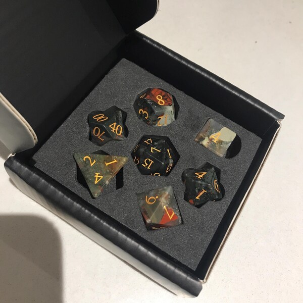 Dark Green DND Dice Set, Green Cat's Eye Sharp Edge D&D Dice Set ...