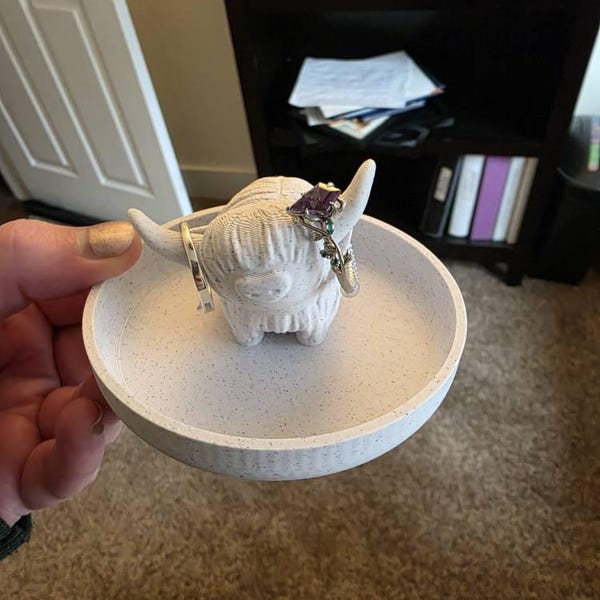 Highland Cow Ring Holder for Adorable Jewelry Organization Cute Ring ...