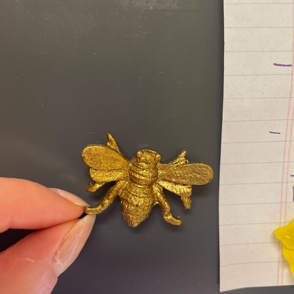 Set of 6 Bee Magnets - Etsy