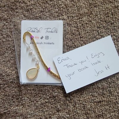 Crescent Moon Celestial Gold Chain Bookmark With White Tassel - Etsy